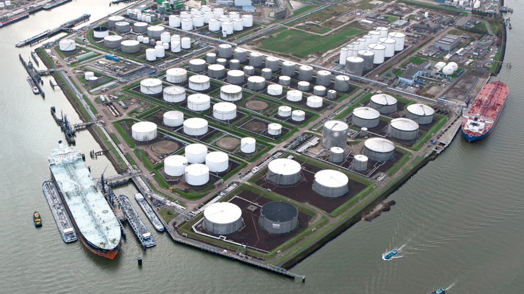 AUMA supplied 500 actuators to Rotterdam storage terminal - Industrial ...