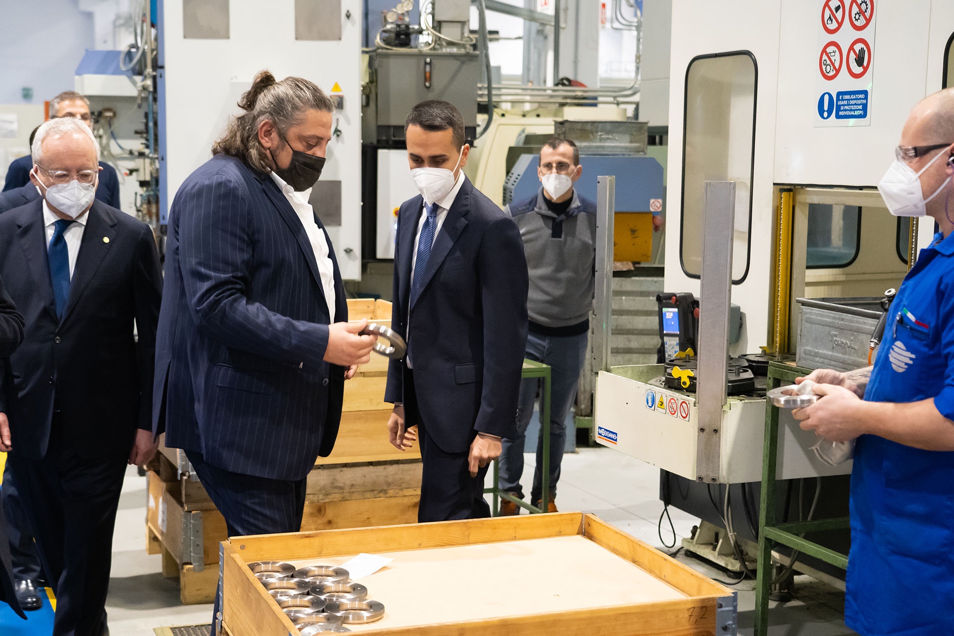 The Italian Minister of Foreign Affairs Luigi Di Maio visits OMAL ...