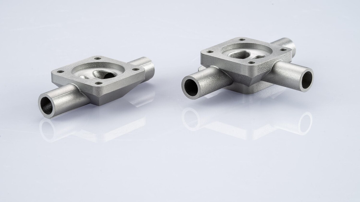 Additively manufactured diaphragm valves for the pharmaceutical ...