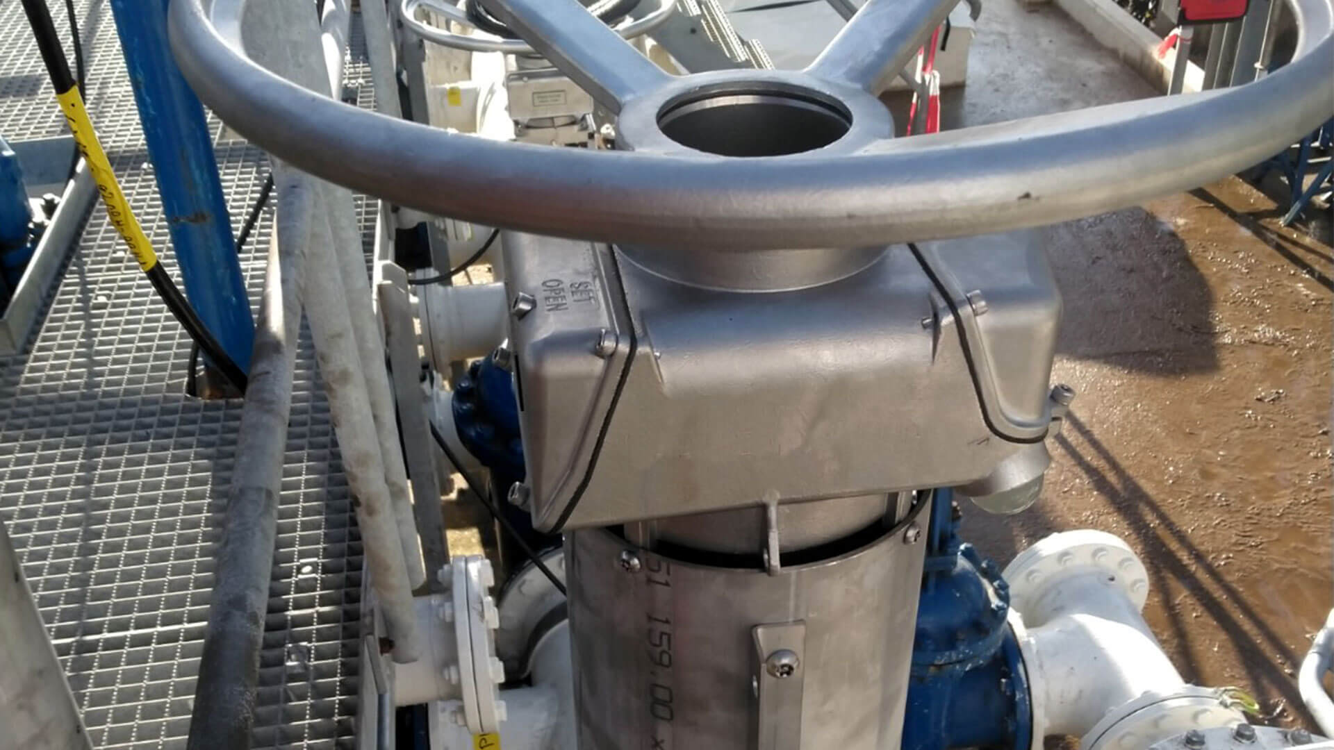 Sofis VPI position indicator allows Dutch tank terminal to avoid ...